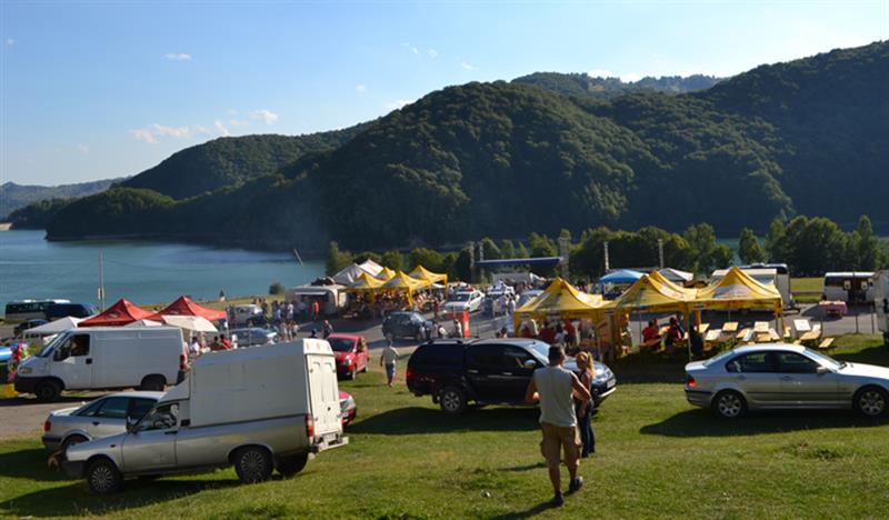 Ziua lacului Paltinul, prilej de promovare turistică a Văii Doftanei ...