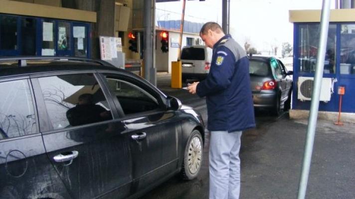 Ce DOCUMENTE trebuie să prezinţi la vamă dacă vrei să ieşi din ţară cu ...