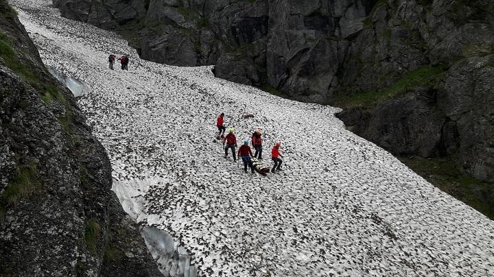 Imagini cu operațiunea de salvare din Munții Bucegi - FOTO, VIDEO ...