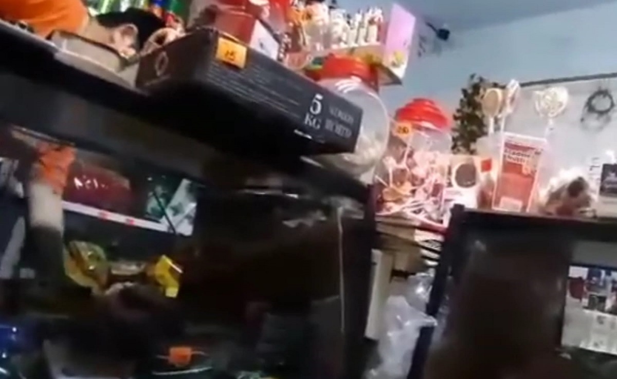 Speculanții crizei. Cum ajunge un pachet de Kent să coste 22 de lei ...