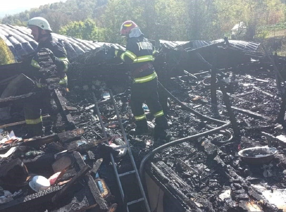 Măcinați de boli, doi prahoveni din comuna Surani au rămas acum și fără ...