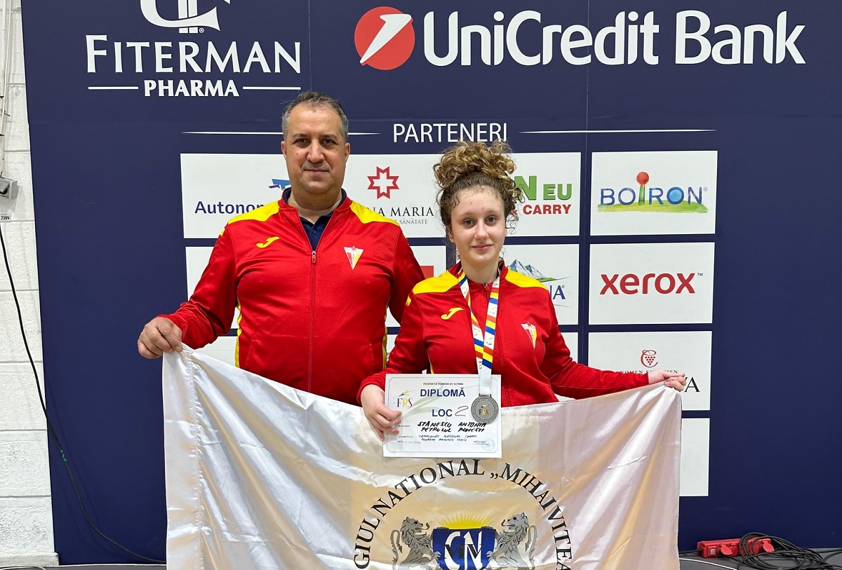 Argint național la scrimă pentru Antonia Stănescu de la C.S. Petrolul ...